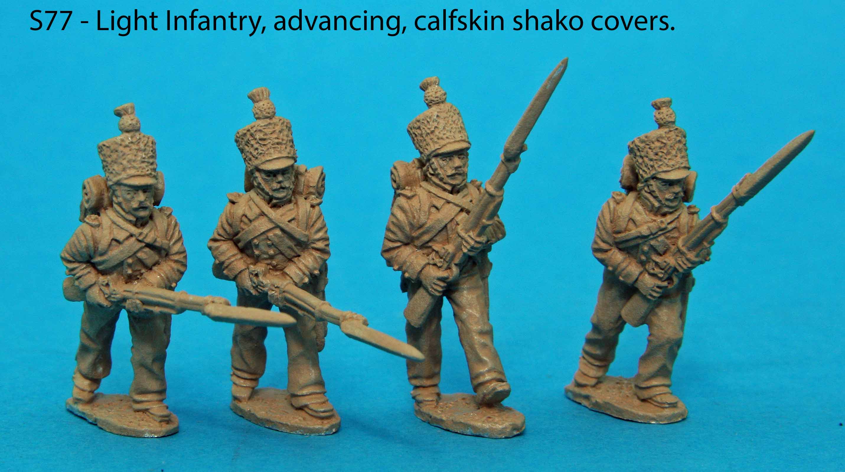 S77 - Saxon light infantry in advancing poses. Calfskin shako covers ...