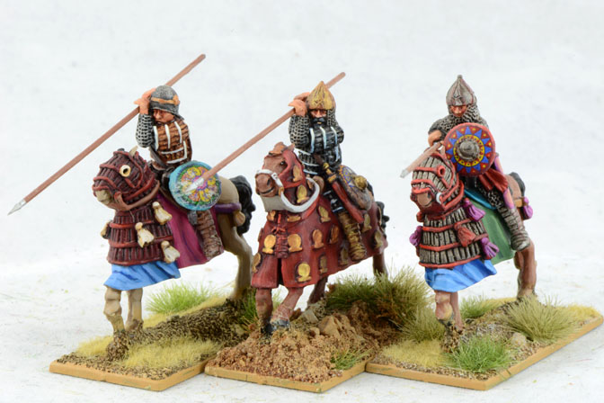 SAC04 Sassanid Cataphracts, Kontos Levelled (3) | SAC04 | Gripping Beast